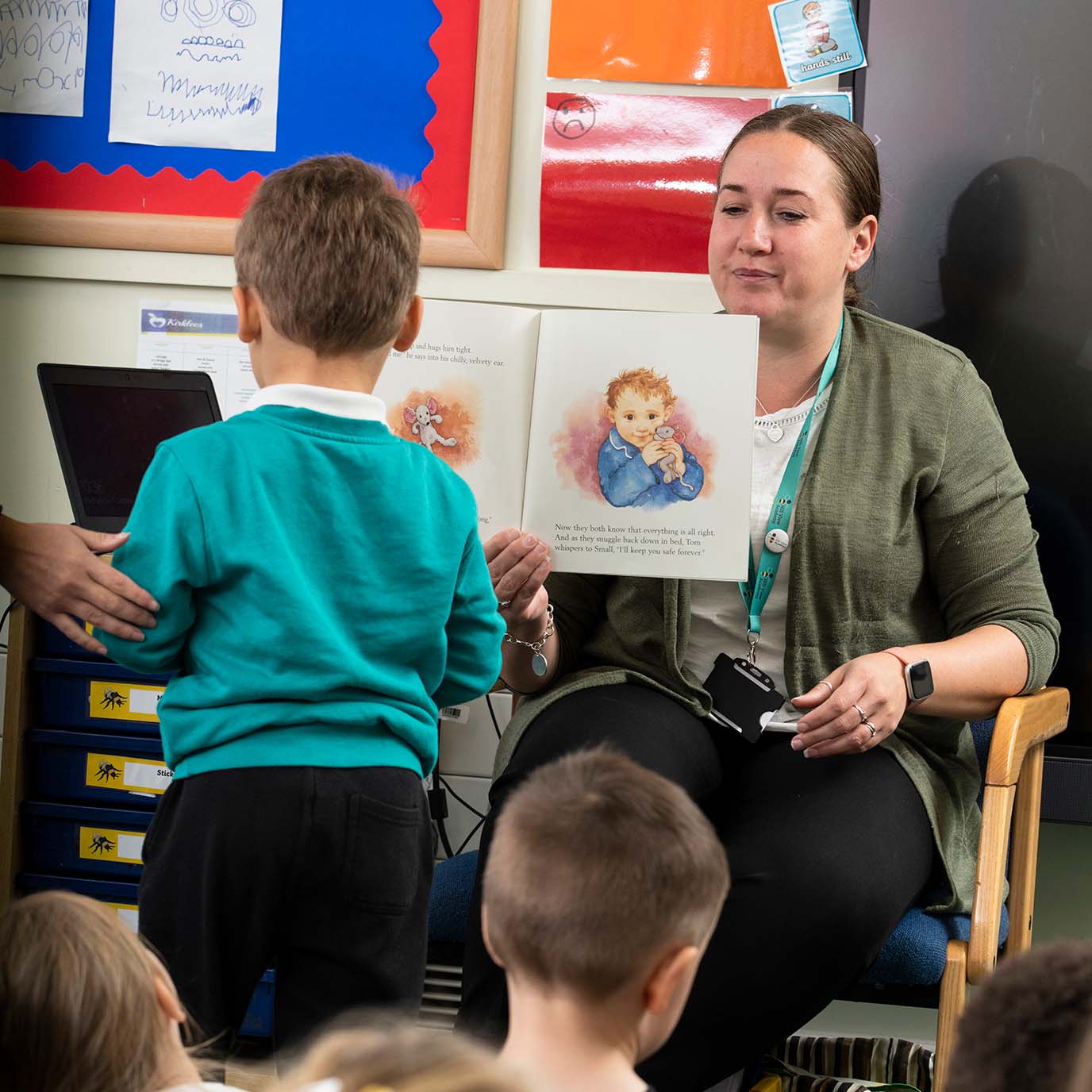 About Us | Hill View Academy